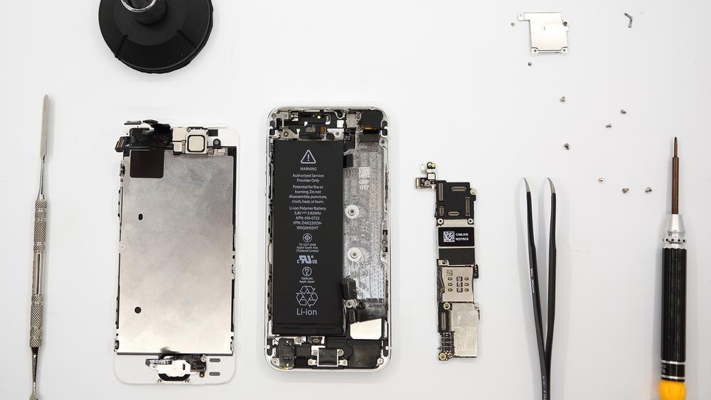 🛠 How to disassemble Apple iPhone 5S instruction | Photos + Video