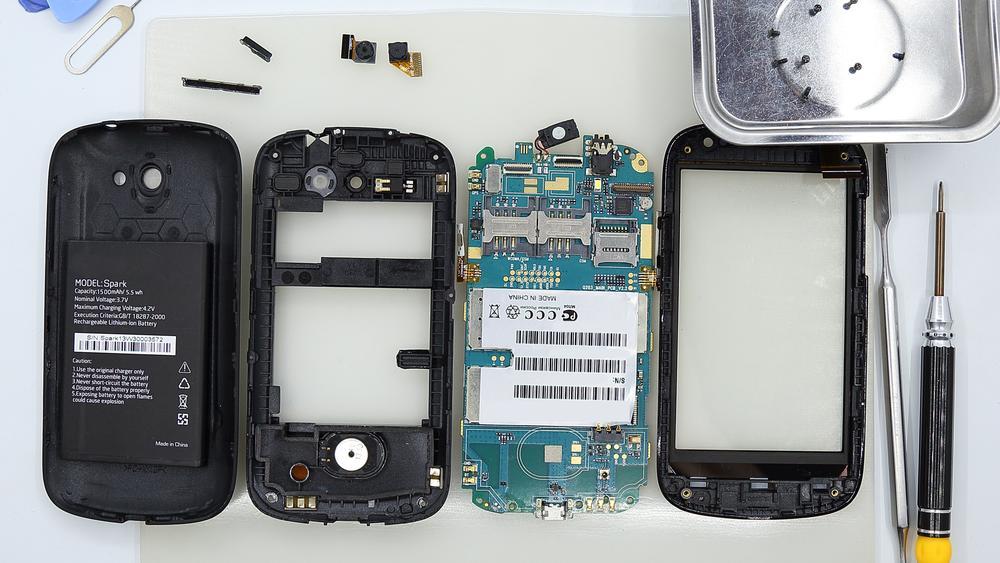 🛠 How to disassemble Highscreen Spark instruction | Photos + Video