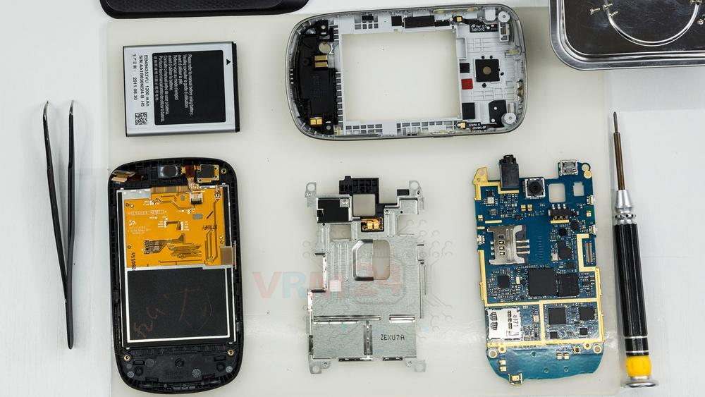 🛠 How to disassemble Samsung Galaxy Mini GT-S5570 instruction | Photos + Video
