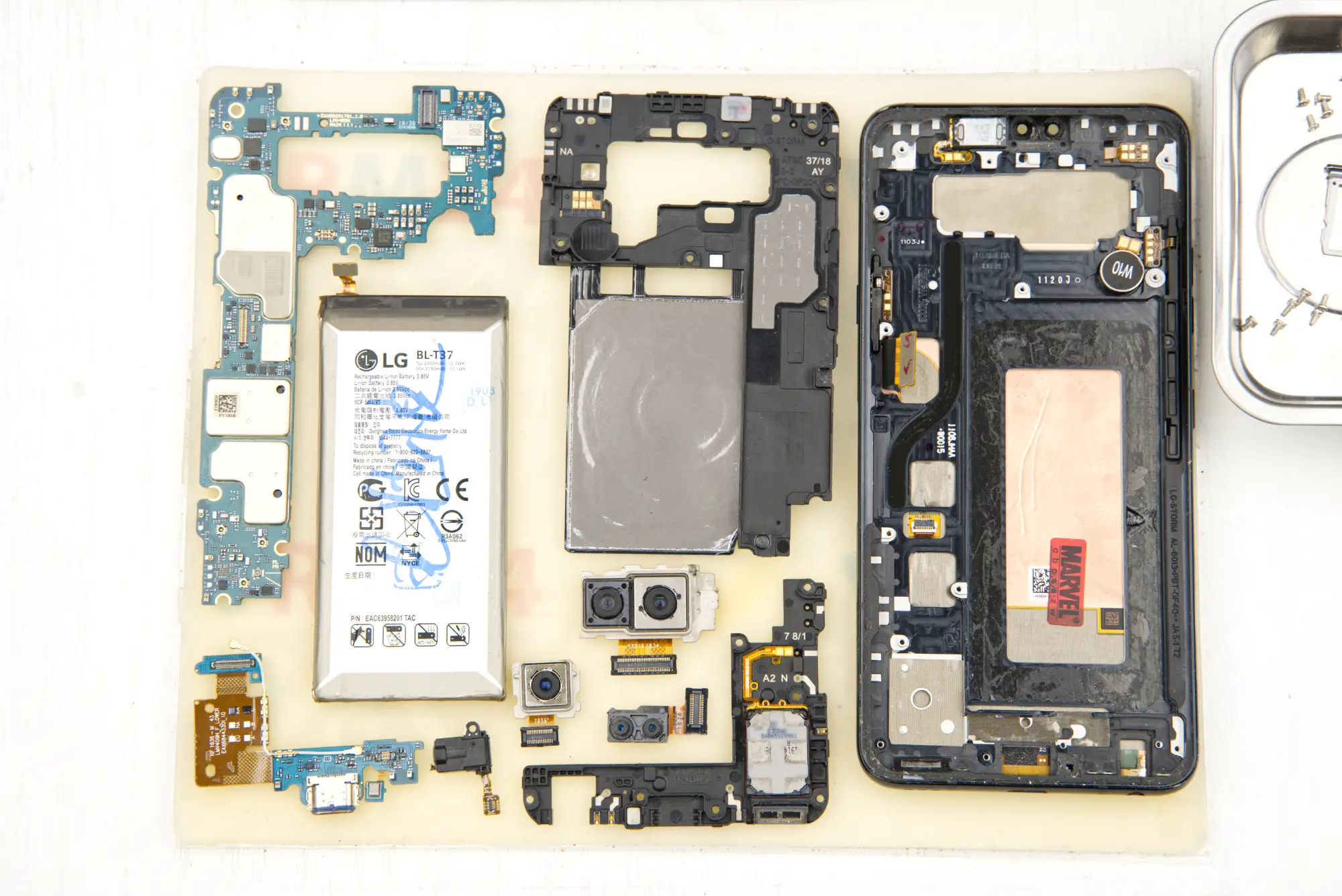 🛠 How to disassemble LG V40 ThinQ V405 instruction | Photos + Video