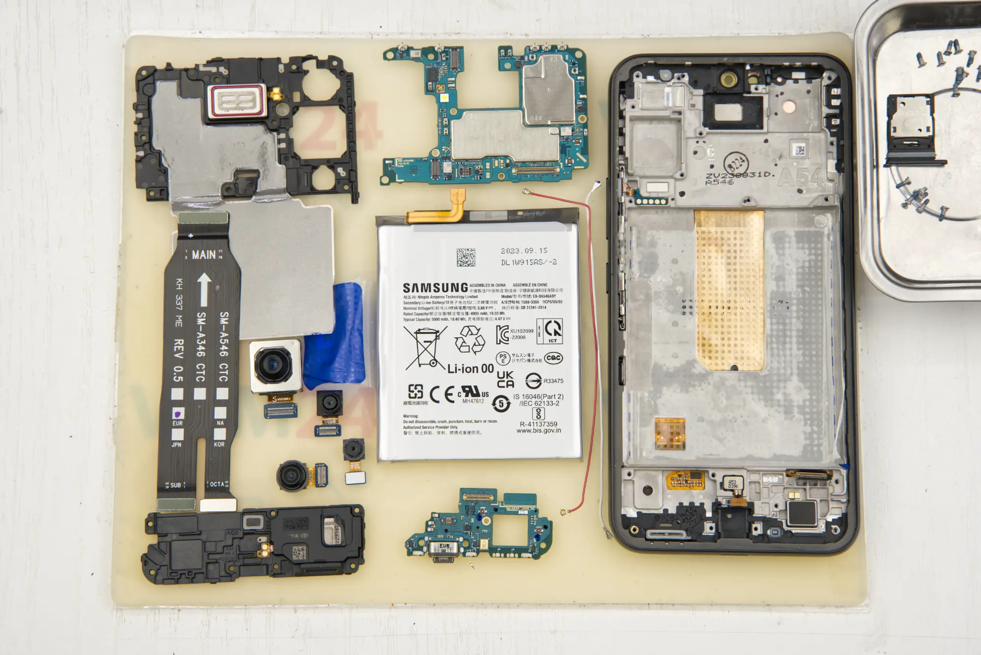 🛠 How to disassemble Samsung Galaxy A54 SM-A546 instruction | Photos ...
