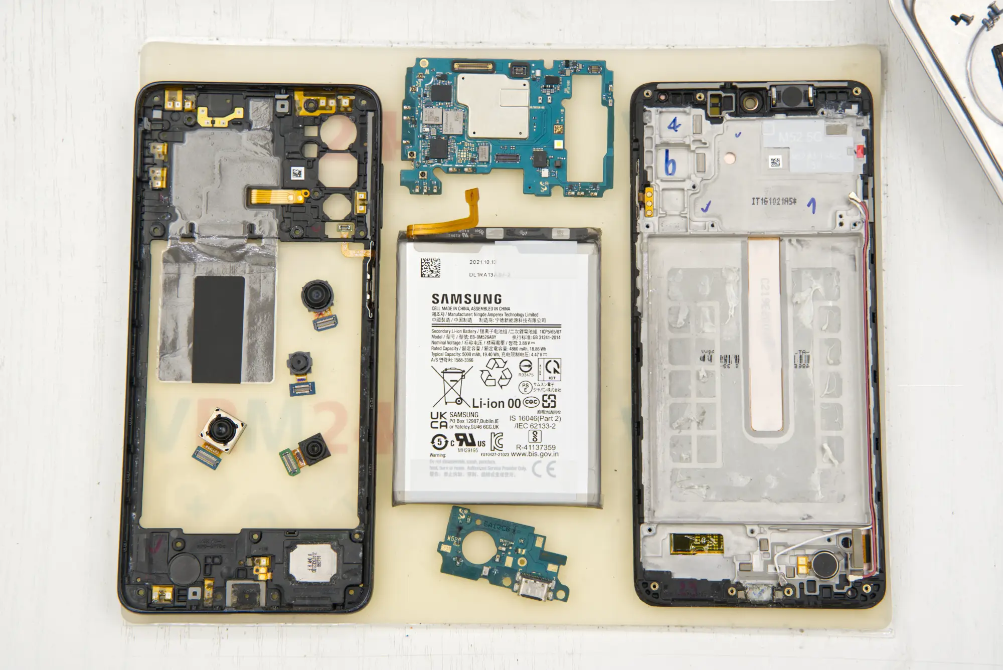🛠 How to disassemble Samsung Galaxy M52 SM-M526 instruction | Photos ...