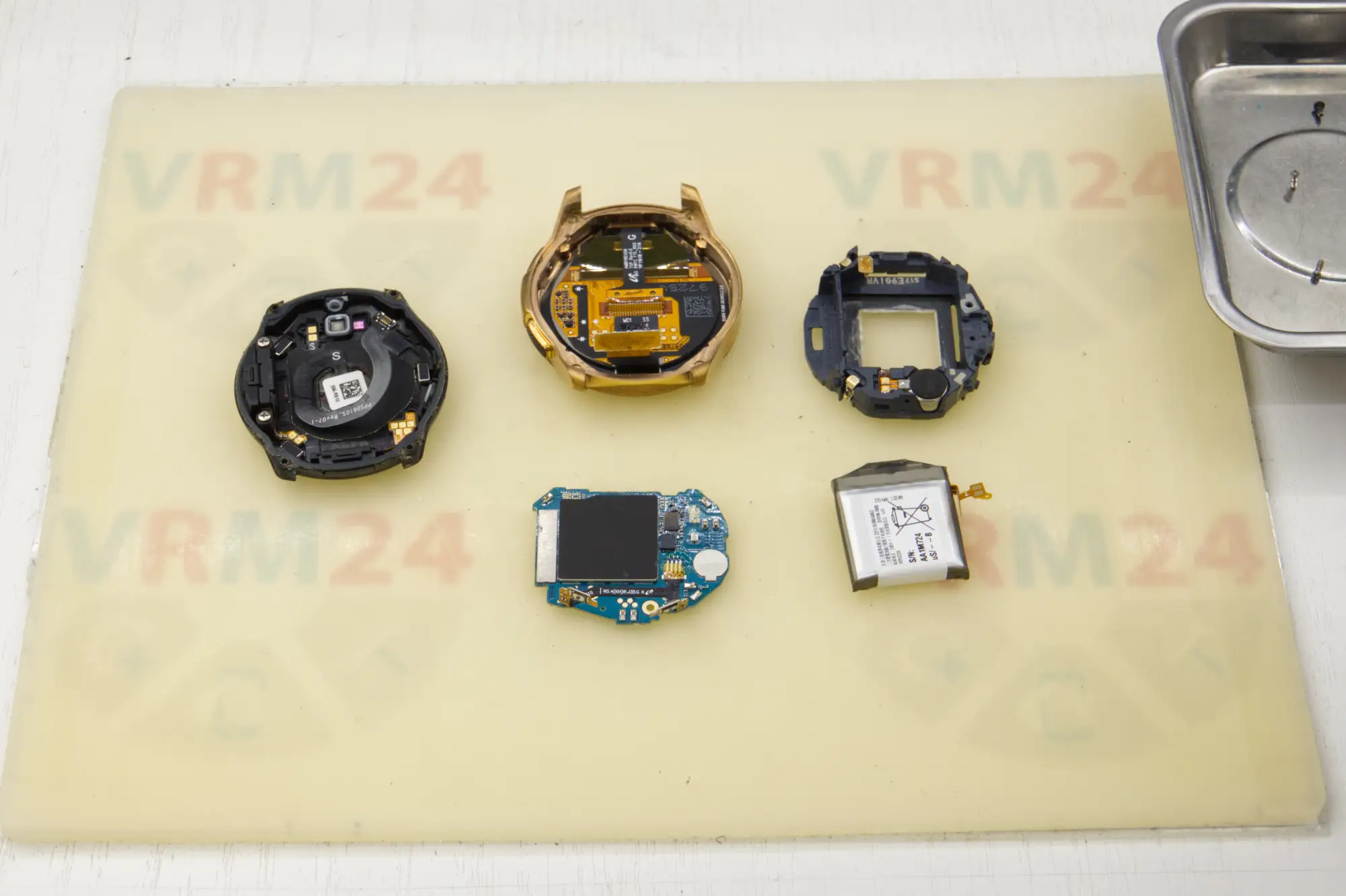 🛠 How to disassemble Samsung Galaxy Watch SM-R810 instruction | Photos + Video