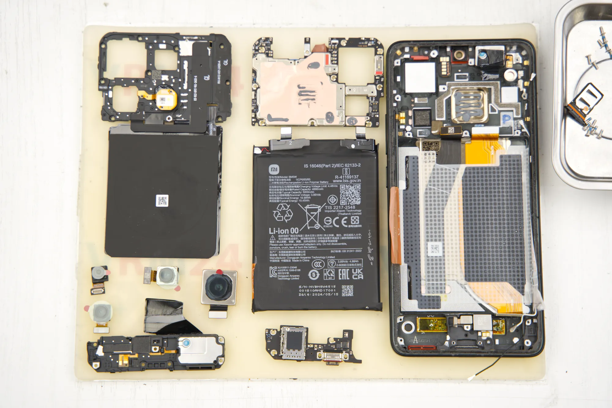 🛠 How to disassemble Xiaomi 13 Pro instruction | Photos + Video