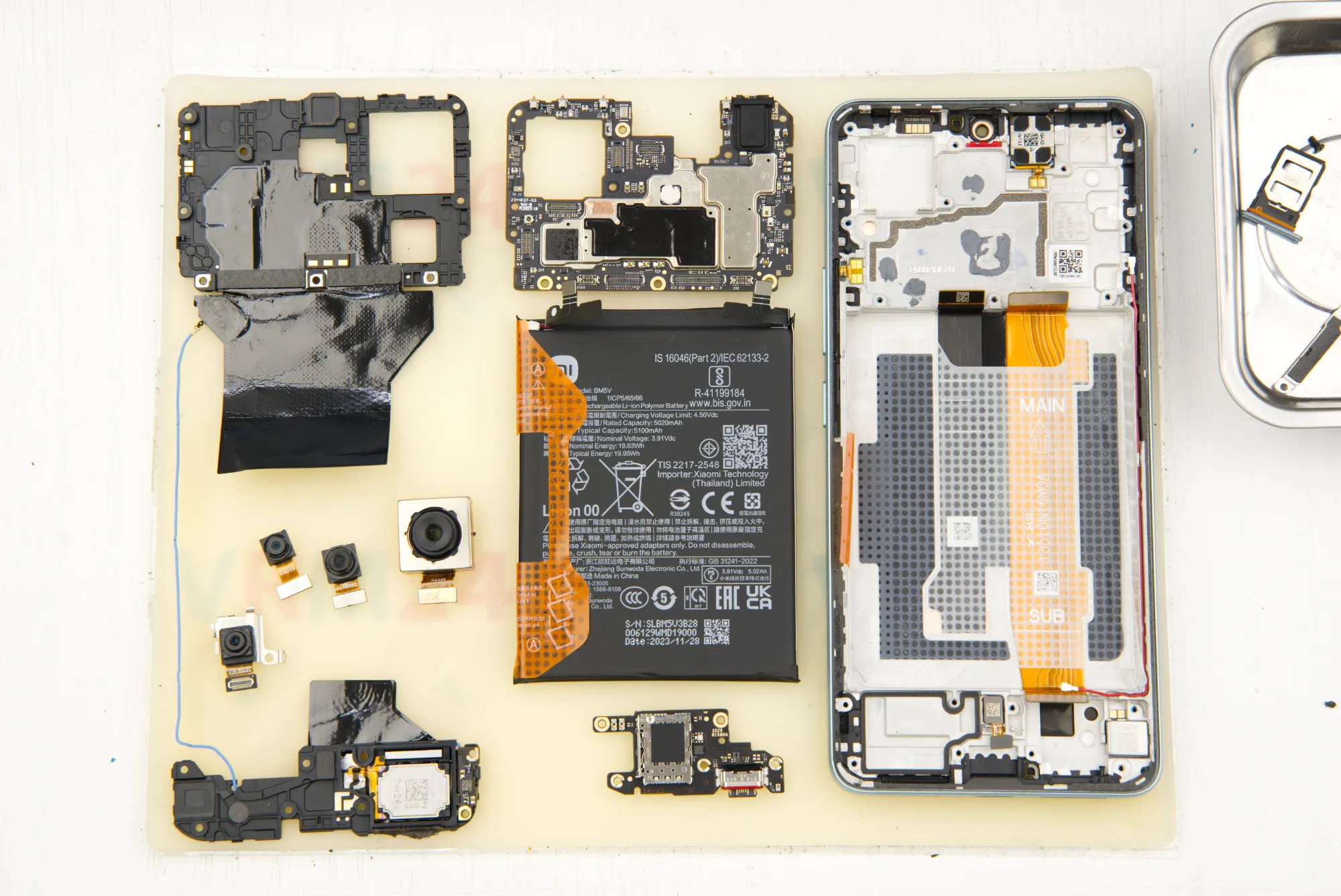 🛠 How to disassemble Xiaomi Redmi Note 13 Pro 5G instruction | Photos ...